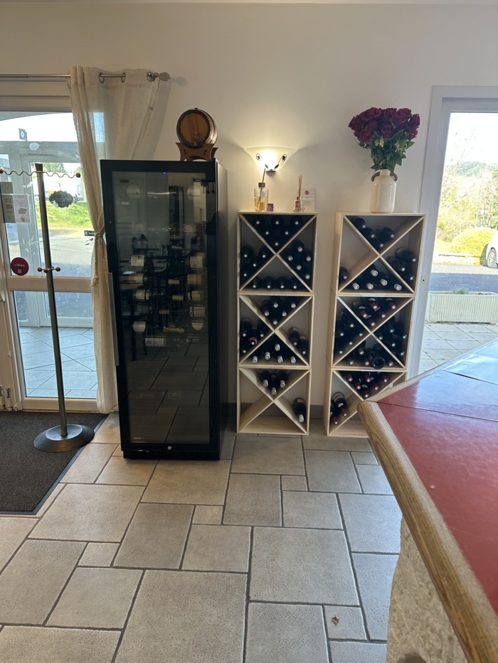Découvrez notre restaurant/traiteur La Table Beaujolaise à La Monnerie ...